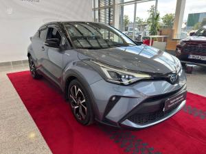 Grey Toyota C-HR 2020 in Siauliai, with an engine capacity of 1.80 L and mileage of 122 thousand km for 20900 €, photo 3 on AUTOMOTO.COM.LV
