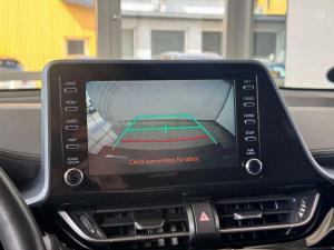 Grey Toyota C-HR 2020 in Siauliai, with an engine capacity of 1.80 L and mileage of 122 thousand km for 20900 €, photo 20 on AUTOMOTO.COM.LV