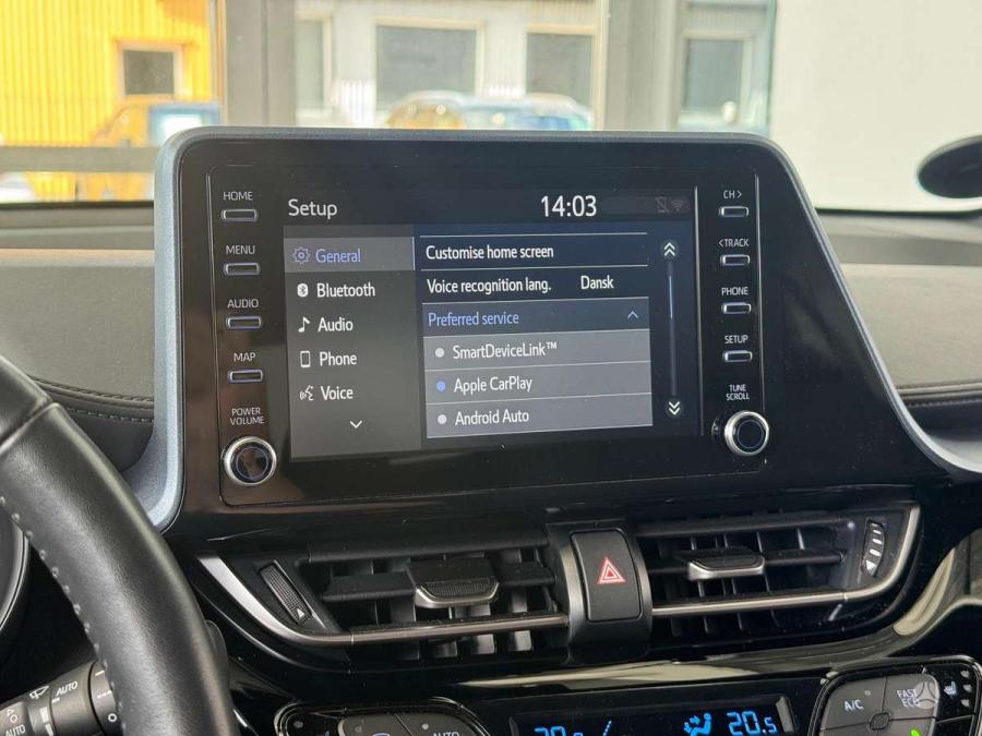 Grey Toyota C-HR 2020 in Siauliai, with an engine capacity of 1.80 L and mileage of 122 thousand km for 20900 €, photo 21 on AUTOMOTO.COM.LV