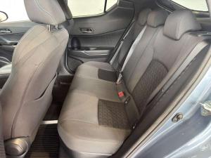 Grey Toyota C-HR 2020 in Siauliai, with an engine capacity of 1.80 L and mileage of 122 thousand km for 20900 €, photo 24 on AUTOMOTO.COM.LV