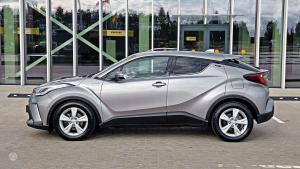 Серый Тойота C-HR 2020 в Вильнюс, объемом двигателя 1.80 л и пробегом 55 тыс. км за 20990 €, фото 10 на AUTOMOTO.COM.LV