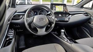 Серый Тойота C-HR 2020 в Вильнюс, объемом двигателя 1.80 л и пробегом 55 тыс. км за 20990 €, фото 28 на AUTOMOTO.COM.LV