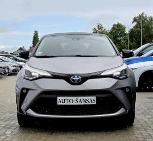 Grey Toyota C-HR 2020 in Taurage, with an engine capacity of 1.99 L and mileage of 218 thousand km for 16700 €, photo 4 on AUTOMOTO.COM.LV