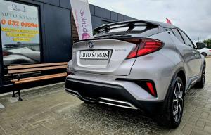 Grey Toyota C-HR 2020 in Taurage, with an engine capacity of 1.99 L and mileage of 218 thousand km for 16700 €, photo 13 on AUTOMOTO.COM.LV