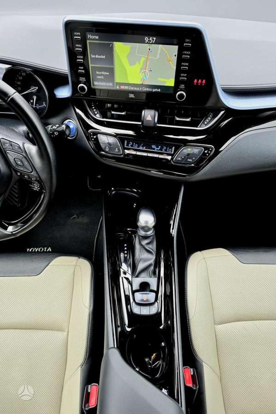 Grey Toyota C-HR 2020 in Taurage, with an engine capacity of 1.99 L and mileage of 218 thousand km for 16700 €, photo 21 on AUTOMOTO.COM.LV