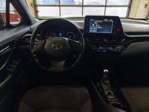 Серый Тойота C-HR 2020 в Каунас, объемом двигателя 1.99 л и пробегом 89 тыс. км за 21450 €, фото 8 на AUTOMOTO.COM.LV