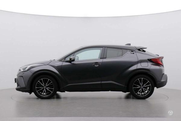 Серый Тойота C-HR 2020 в Вильнюс, объемом двигателя 1.99 л и пробегом 84 тыс. км за 23900 €, фото 5 на AUTOMOTO.COM.LV