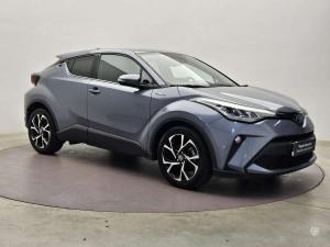 Grey Toyota C-HR 2020 in Panevezys, with an engine capacity of 1.80 L and mileage of 131 thousand km for 20990 €, photo 4 on AUTOMOTO.COM.LV