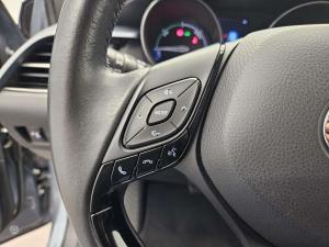 Grey Toyota C-HR 2020 in Panevezys, with an engine capacity of 1.80 L and mileage of 131 thousand km for 20990 €, photo 25 on AUTOMOTO.COM.LV