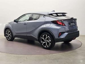 Grey Toyota C-HR 2020 in Panevezys, with an engine capacity of 1.80 L and mileage of 131 thousand km for 20990 €, photo 43 on AUTOMOTO.COM.LV