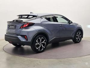 Grey Toyota C-HR 2020 in Panevezys, with an engine capacity of 1.80 L and mileage of 131 thousand km for 20990 €, photo 45 on AUTOMOTO.COM.LV