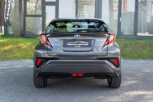 Серый Тойота C-HR 2020 в Вильнюс, объемом двигателя 1.80 л и пробегом 203 тыс. км за 16500 €, фото 15 на AUTOMOTO.COM.LV
