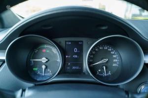 Серый Тойота C-HR 2020 в Вильнюс, объемом двигателя 1.80 л и пробегом 203 тыс. км за 16500 €, фото 27 на AUTOMOTO.COM.LV