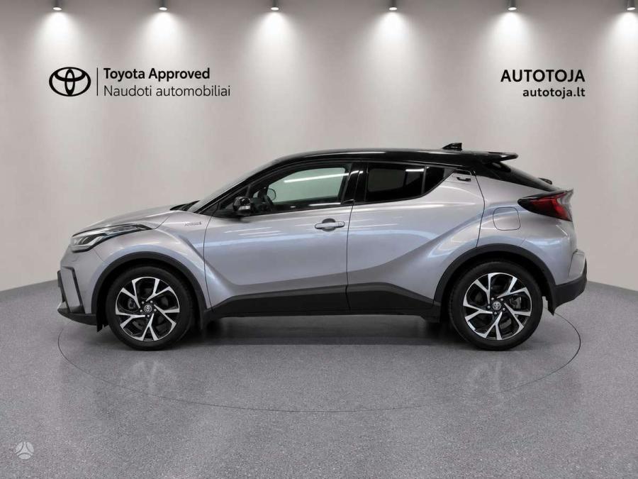 Pelēks Toyota C-HR 2020 Kauņa, ar dzinēja tilpumu 1.99 L un nobraukumu 129 tūkst. km par 21900 €, foto 4 vietnē AUTOMOTO.COM.LV