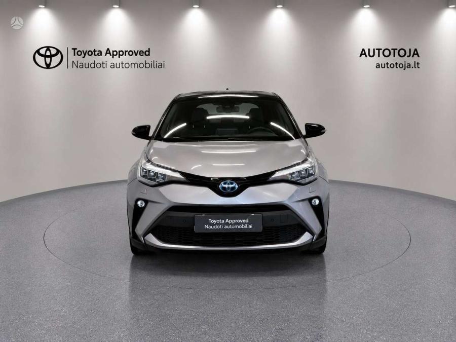 Pelēks Toyota C-HR 2020 Kauņa, ar dzinēja tilpumu 1.99 L un nobraukumu 129 tūkst. km par 21900 €, foto 6 vietnē AUTOMOTO.COM.LV
