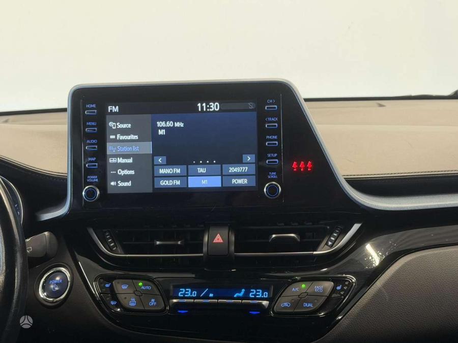 Pelēks Toyota C-HR 2020 Kauņa, ar dzinēja tilpumu 1.99 L un nobraukumu 129 tūkst. km par 21900 €, foto 15 vietnē AUTOMOTO.COM.LV