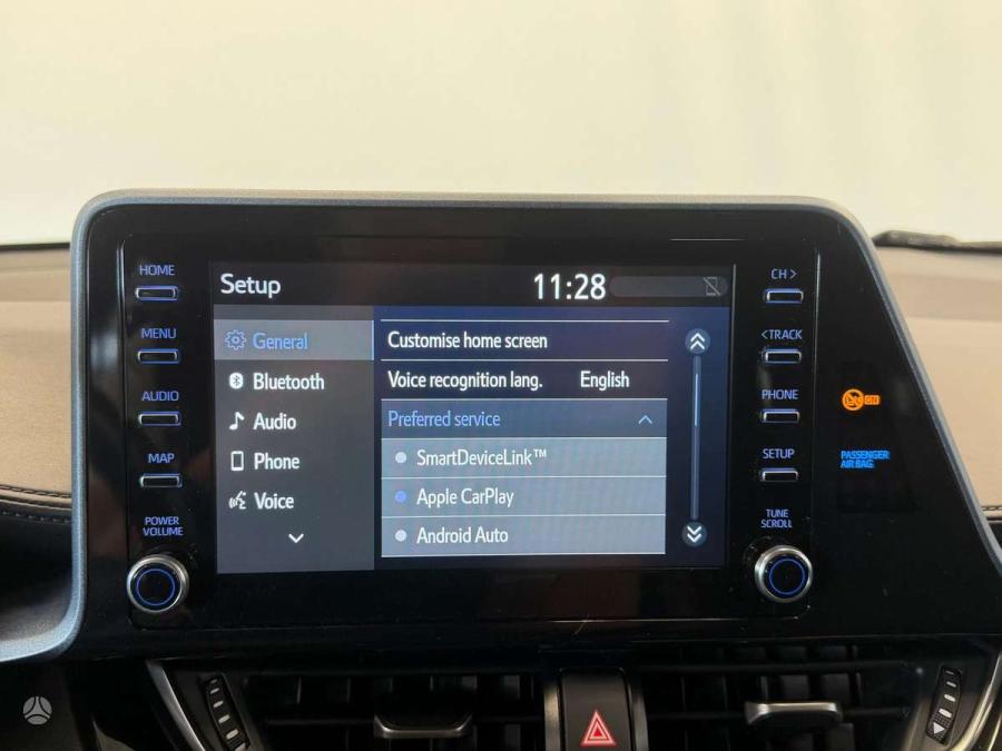 Pelēks Toyota C-HR 2020 Kauņa, ar dzinēja tilpumu 1.99 L un nobraukumu 129 tūkst. km par 21900 €, foto 28 vietnē AUTOMOTO.COM.LV
