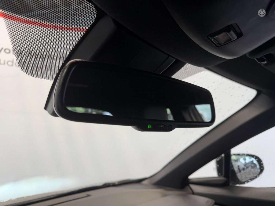 Pelēks Toyota C-HR 2020 Kauņa, ar dzinēja tilpumu 1.99 L un nobraukumu 129 tūkst. km par 21900 €, foto 31 vietnē AUTOMOTO.COM.LV