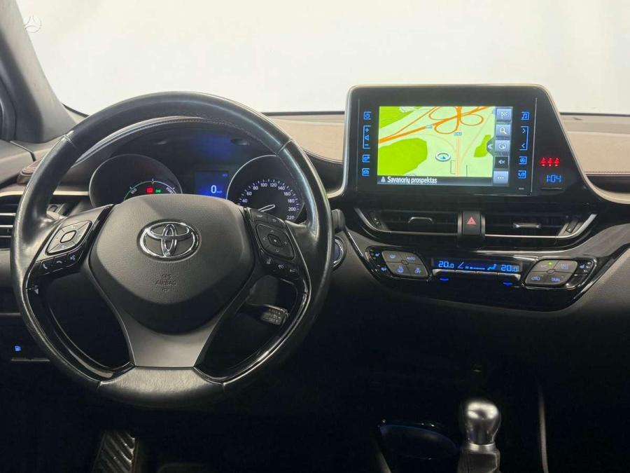 Pelēks Toyota C-HR 2020 Kauņa, ar dzinēja tilpumu 1.80 L un nobraukumu 123 tūkst. km par 21500 €, foto 10 vietnē AUTOMOTO.COM.LV