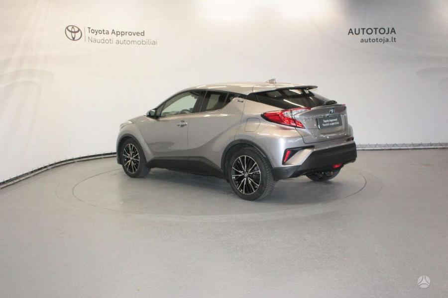 Pelēks Toyota C-HR 2020 Kauņa, ar dzinēja tilpumu 1.80 L un nobraukumu 123 tūkst. km par 21500 €, foto 18 vietnē AUTOMOTO.COM.LV