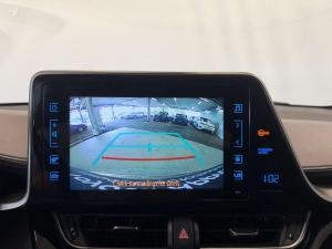 Pelēks Toyota C-HR 2020 Kauņa, ar dzinēja tilpumu 1.80 L un nobraukumu 123 tūkst. km par 21500 €, foto 21 vietnē AUTOMOTO.COM.LV