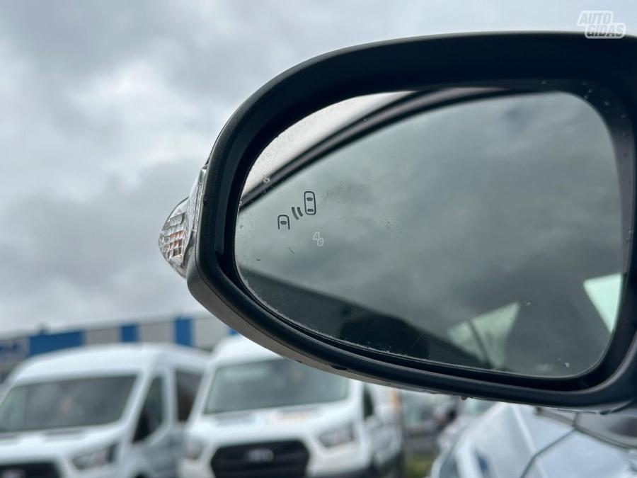 Серый Тойота C-HR 2020 в Каунас, объемом двигателя 1.80 л и пробегом 83 тыс. км за 20992 €, фото 31 на AUTOMOTO.COM.LV