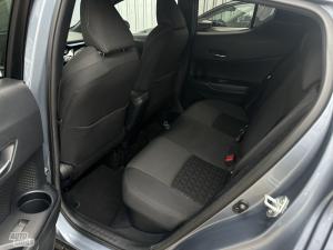 Серый Тойота C-HR 2020 в Каунас, объемом двигателя 1.80 л и пробегом 89 тыс. км за 20992 €, фото 13 на AUTOMOTO.COM.LV