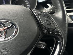 Серый Тойота C-HR 2020 в Каунас, объемом двигателя 1.80 л и пробегом 89 тыс. км за 20992 €, фото 20 на AUTOMOTO.COM.LV