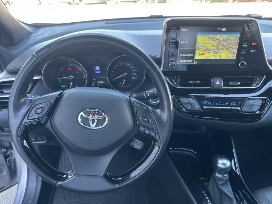 Pelēks Toyota C-HR 2020 Klaipėda, ar dzinēja tilpumu 1.80 L un nobraukumu 65 tūkst. km par 22900 €, foto 15 vietnē AUTOMOTO.COM.LV