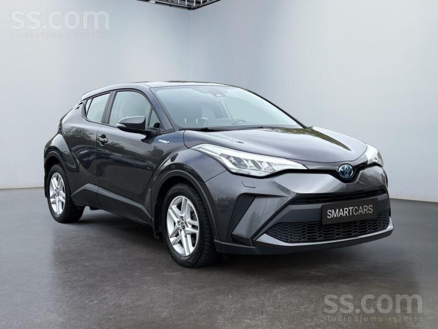 Серый Тойота C-HR 2021 в Рига, объемом двигателя 1.80 л и пробегом 97 тыс. км за 19970 €, фото 7 на AUTOMOTO.COM.LV