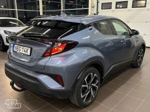 Grey Toyota C-HR 2021 in Kaunas, with an engine capacity of 0.00 L and mileage of 78 thousand km for 24889 €, photo 6 on AUTOMOTO.COM.LV