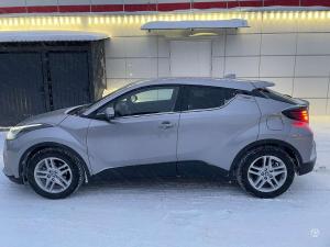 Pelēks Toyota C-HR 2021 Viļņa, ar dzinēja tilpumu 2.00 L un nobraukumu 29 tūkst. km par 20999 €, foto 9 vietnē AUTOMOTO.COM.LV