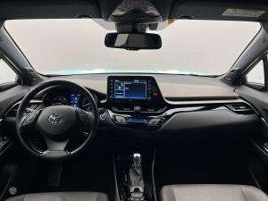 Серый Тойота C-HR 2021 в Паневежис, объемом двигателя 1.80 л и пробегом 79 тыс. км за 22990 €, фото 18 на AUTOMOTO.COM.LV