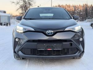 Серый Тойота C-HR 2021 в Вильнюс, объемом двигателя 1.80 л и пробегом 124 тыс. км за 19350 €, фото 2 на AUTOMOTO.COM.LV