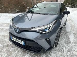 Pelēks Toyota C-HR 2021 Viļņa, ar dzinēja tilpumu 1.80 L un nobraukumu 190 tūkst. km par 18900 €, foto  vietnē AUTOMOTO.COM.LV