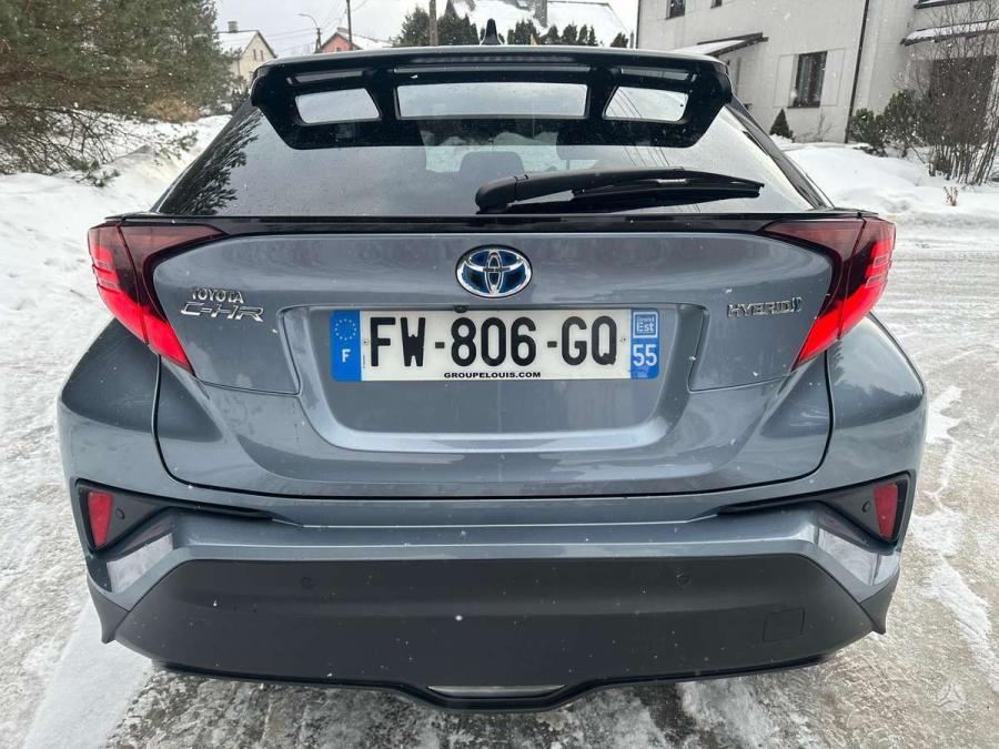 Pelēks Toyota C-HR 2021 Viļņa, ar dzinēja tilpumu 1.80 L un nobraukumu 190 tūkst. km par 18900 €, foto 10 vietnē AUTOMOTO.COM.LV
