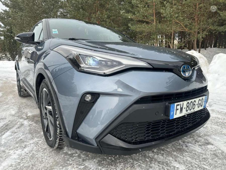 Pelēks Toyota C-HR 2021 Viļņa, ar dzinēja tilpumu 1.80 L un nobraukumu 190 tūkst. km par 18900 €, foto 15 vietnē AUTOMOTO.COM.LV