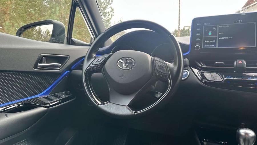 Pelēks Toyota C-HR 2021 Viļņa, ar dzinēja tilpumu 1.80 L un nobraukumu 190 tūkst. km par 18900 €, foto 23 vietnē AUTOMOTO.COM.LV