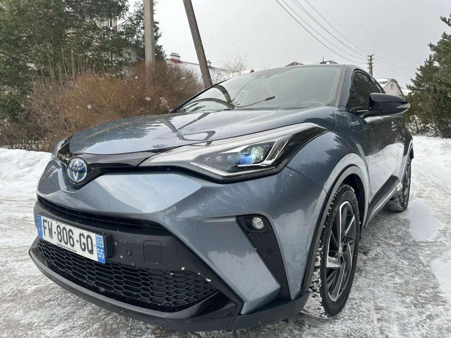 Pelēks Toyota C-HR 2021 Viļņa, ar dzinēja tilpumu 1.80 L un nobraukumu 190 tūkst. km par 18900 €, foto 4 vietnē AUTOMOTO.COM.LV