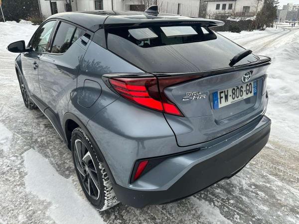 Серый Тойота C-HR 2021 в Вильнюс, объемом двигателя 1.80 л и пробегом 190 тыс. км за 18900 €, фото 7 на AUTOMOTO.COM.LV