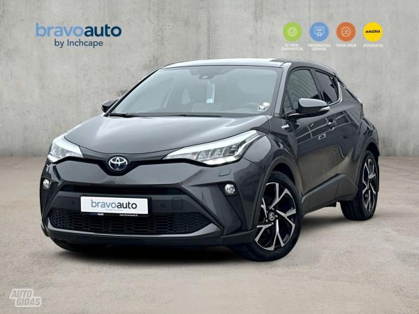 Pelēks Toyota C-HR 2021 Kauņa, ar dzinēja tilpumu 1.80 L un nobraukumu 44 tūkst. km par 22971 €, foto 1 vietnē AUTOMOTO.COM.LV