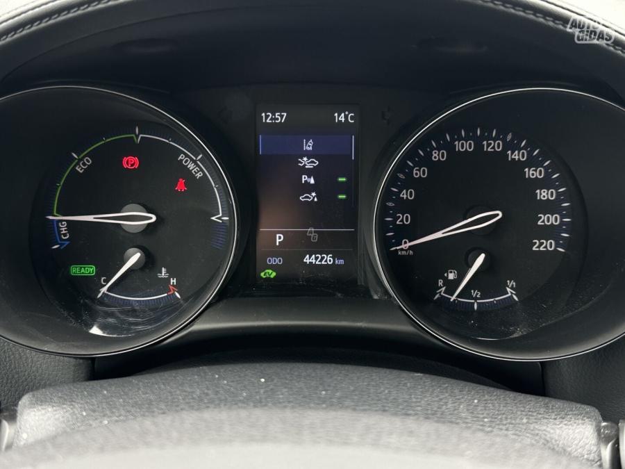 Серый Тойота C-HR 2021 в Каунас, объемом двигателя 1.80 л и пробегом 44 тыс. км за 22971 €, фото 16 на AUTOMOTO.COM.LV