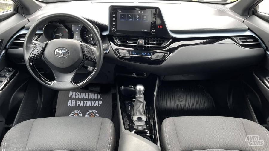 Grey Toyota C-HR 2021 in Marijampole, with an engine capacity of 1.80 L and mileage of 86 thousand km for 19900 €, photo 26 on AUTOMOTO.COM.LV