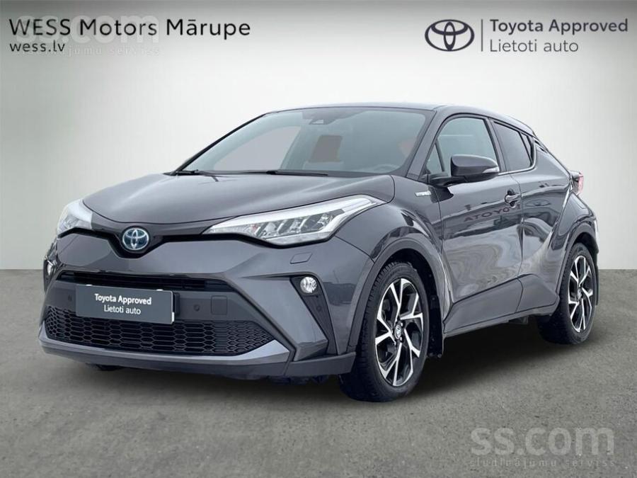 Серый Тойота C-HR 2021 в Рига, объемом двигателя 1.80 л и пробегом 102 тыс. км за 18990 €, фото 1 на AUTOMOTO.COM.LV