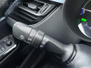 Серый Тойота C-HR 2021 в Рига, объемом двигателя 1.80 л и пробегом 102 тыс. км за 18990 €, фото 24 на AUTOMOTO.COM.LV
