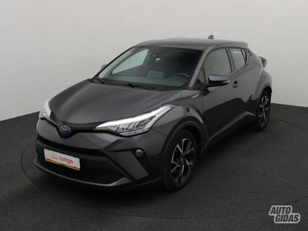 Серый Тойота C-HR 2021 в Вильнюс, объемом двигателя 2.00 л и пробегом 280 тыс. км за 14999 €, фото 1 на AUTOMOTO.COM.LV