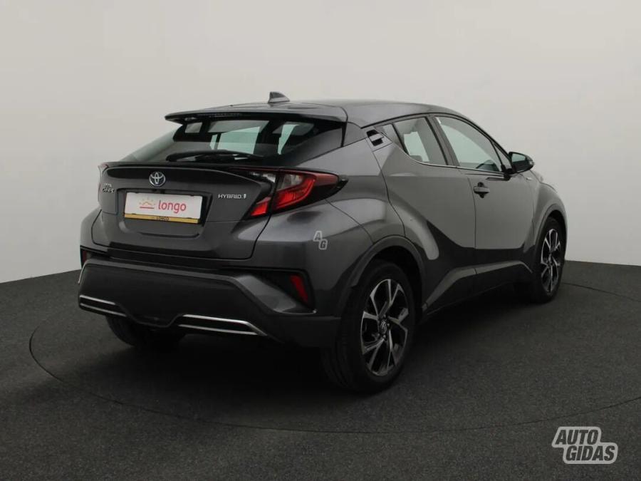 Pelēks Toyota C-HR 2021 Viļņa, ar dzinēja tilpumu 2.00 L un nobraukumu 280 tūkst. km par 14999 €, foto 9 vietnē AUTOMOTO.COM.LV