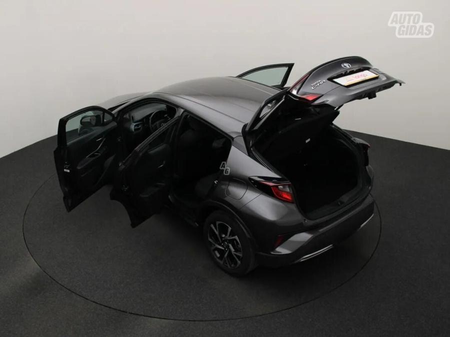 Pelēks Toyota C-HR 2021 Viļņa, ar dzinēja tilpumu 2.00 L un nobraukumu 280 tūkst. km par 14999 €, foto 14 vietnē AUTOMOTO.COM.LV