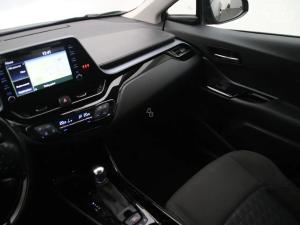 Pelēks Toyota C-HR 2021 Viļņa, ar dzinēja tilpumu 2.00 L un nobraukumu 280 tūkst. km par 14999 €, foto 22 vietnē AUTOMOTO.COM.LV