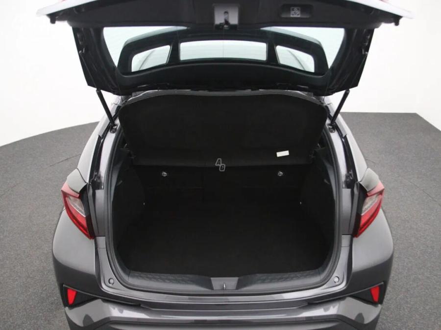Pelēks Toyota C-HR 2021 Viļņa, ar dzinēja tilpumu 2.00 L un nobraukumu 280 tūkst. km par 14999 €, foto 32 vietnē AUTOMOTO.COM.LV